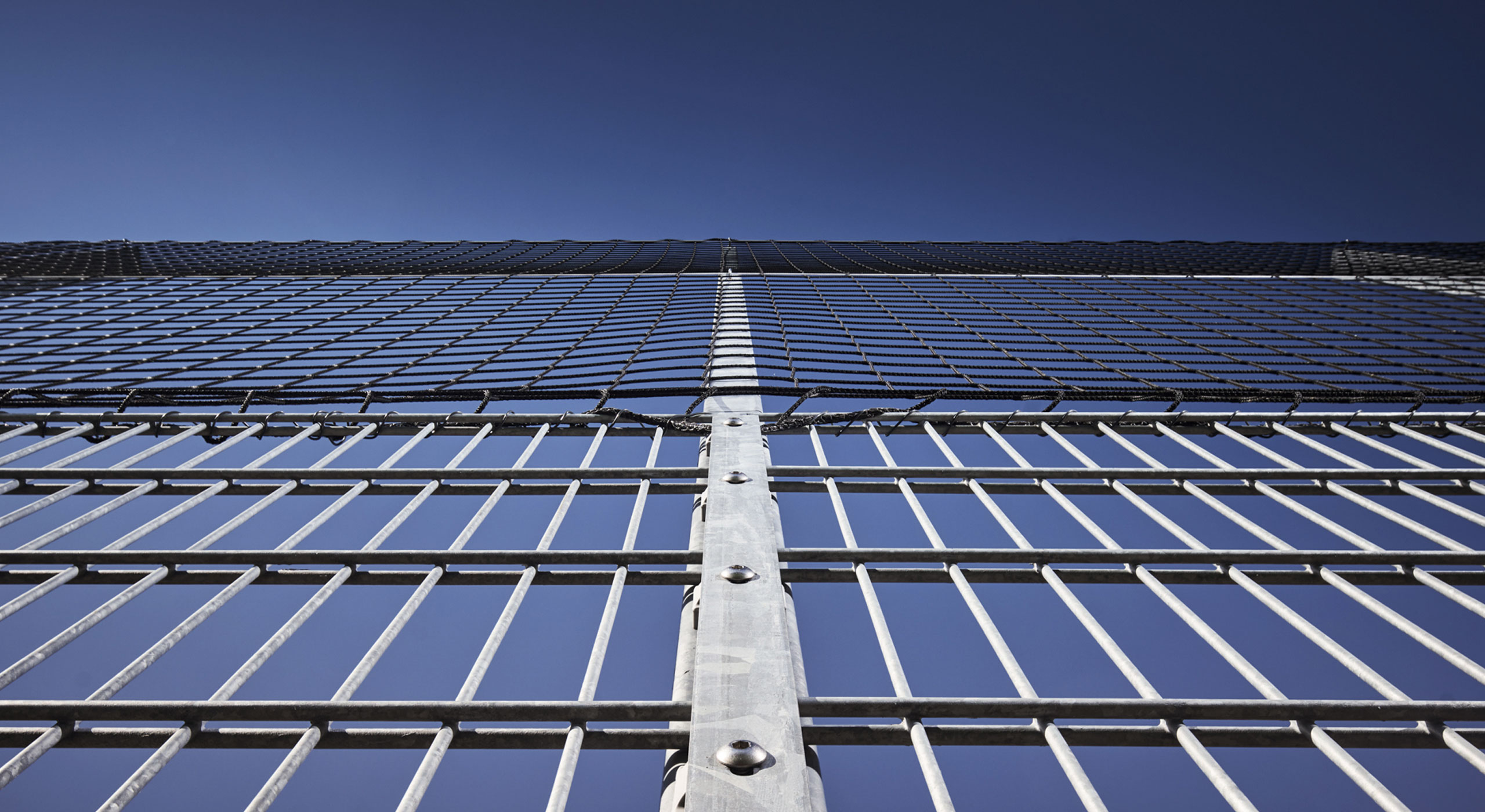 Das richtige Pfostensystem für Ihr Projekt - Tillmann & Schroyen GmbH ...